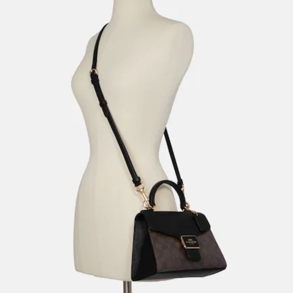 Coach | Bags | Coach Pepper Satchel In Signature Canvas Crossbody Bag ...